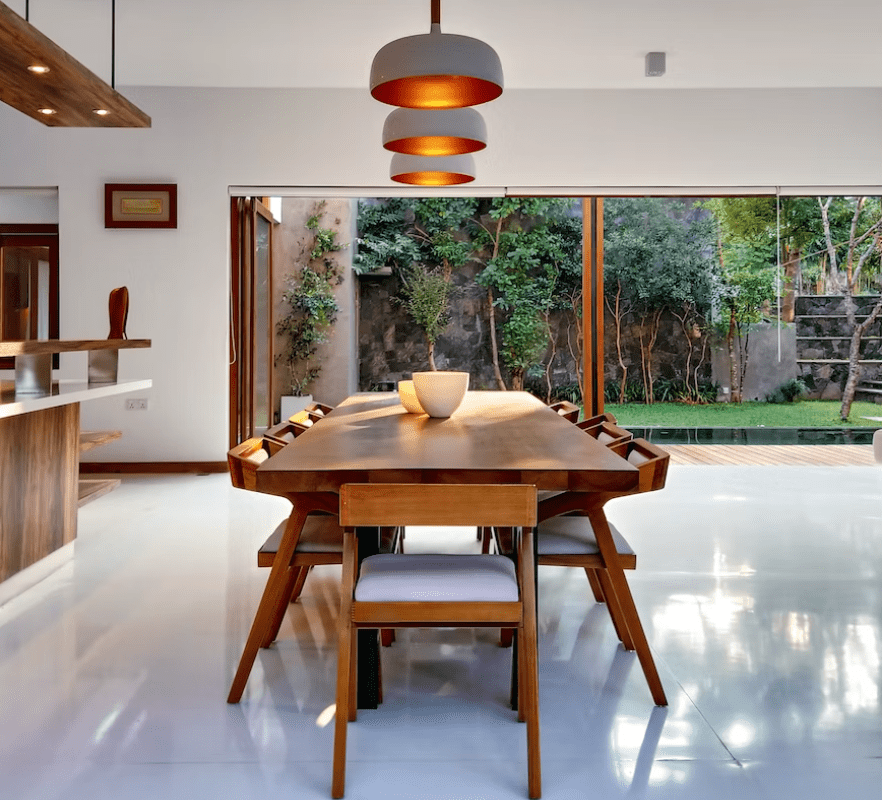 8 Incredible Extendable Dining Room Tables