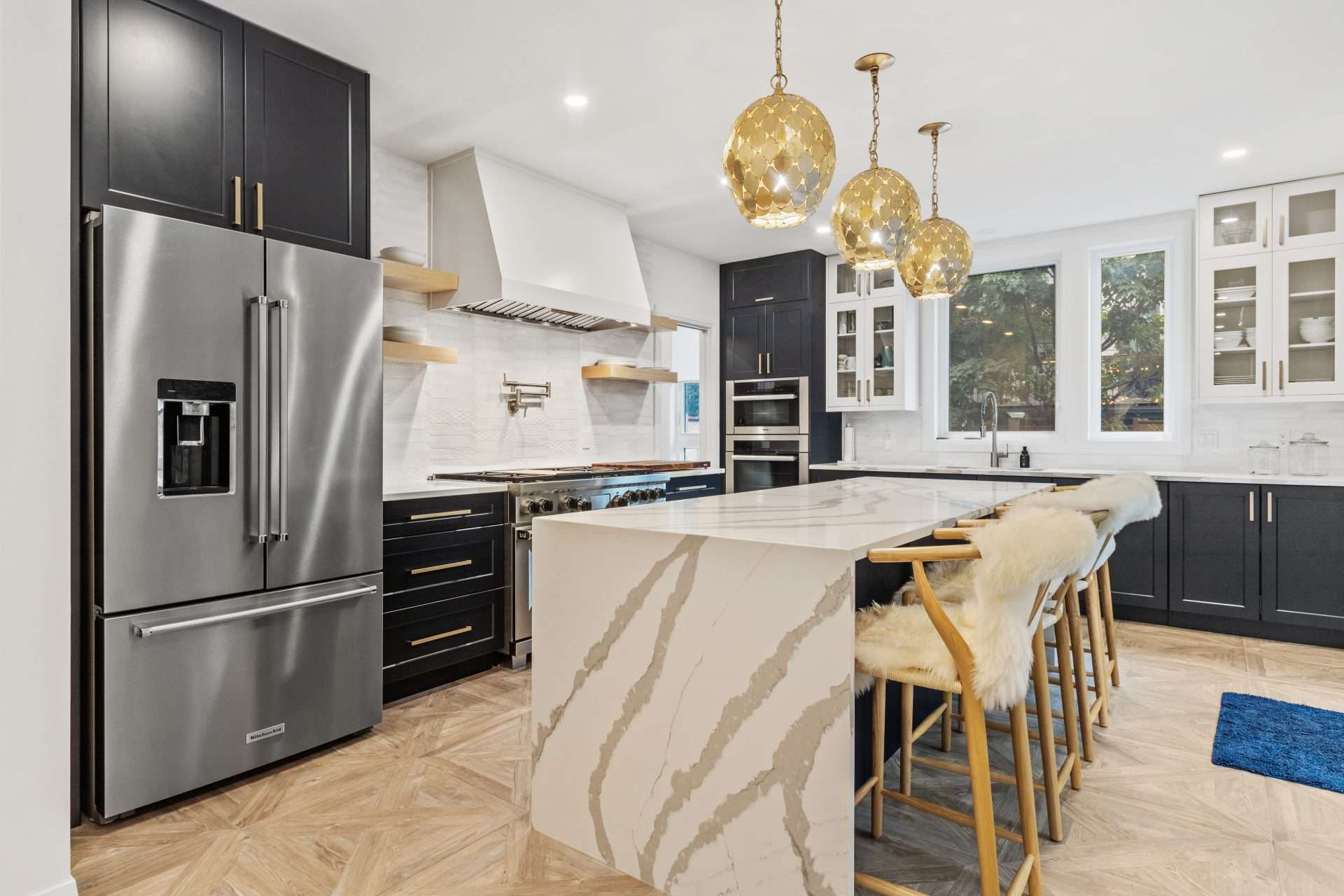 Bench Tops: How to Choose the Right One for Your Kitchen
