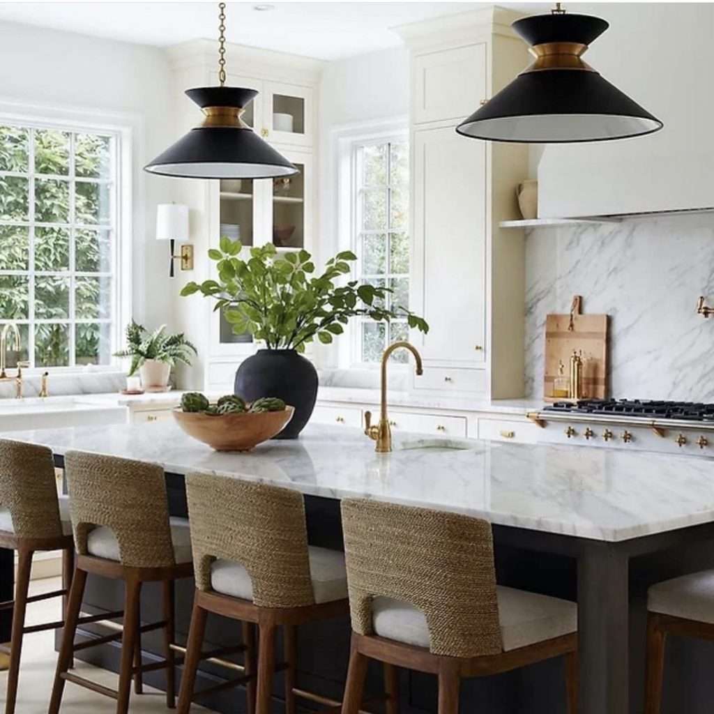 21 Kitchen Island Lighting Ideas To Make a Statement