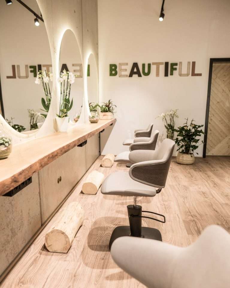 15 Low Budget Beauty Salon Interior Design Ideas