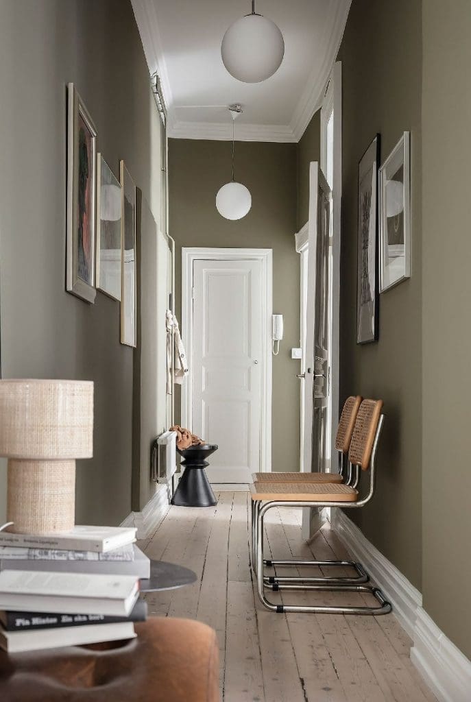 28 Best Wall Colors For Hall