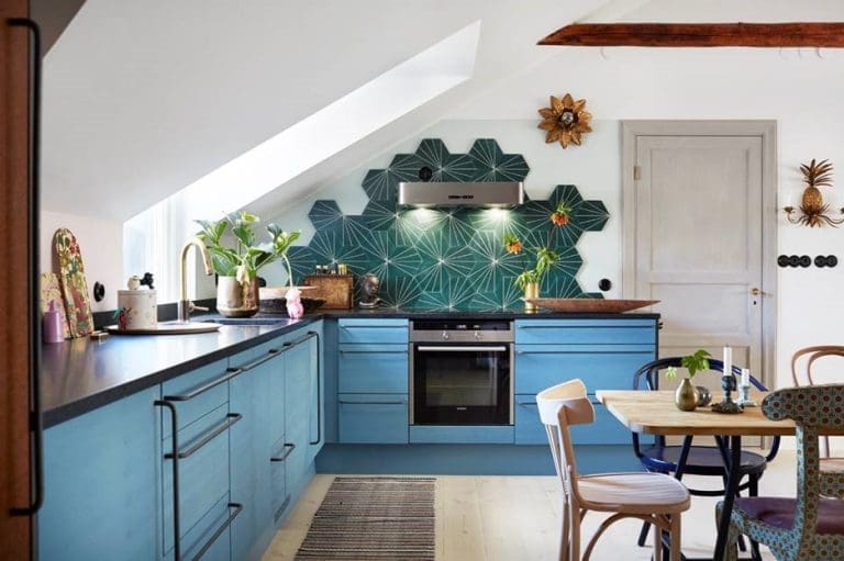 28 Kitchen Feature Wall Ideas