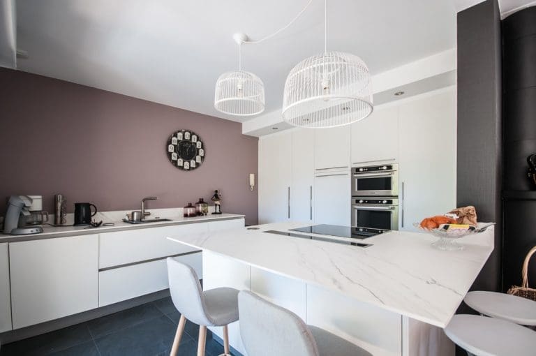 28 Kitchen Feature Wall Ideas