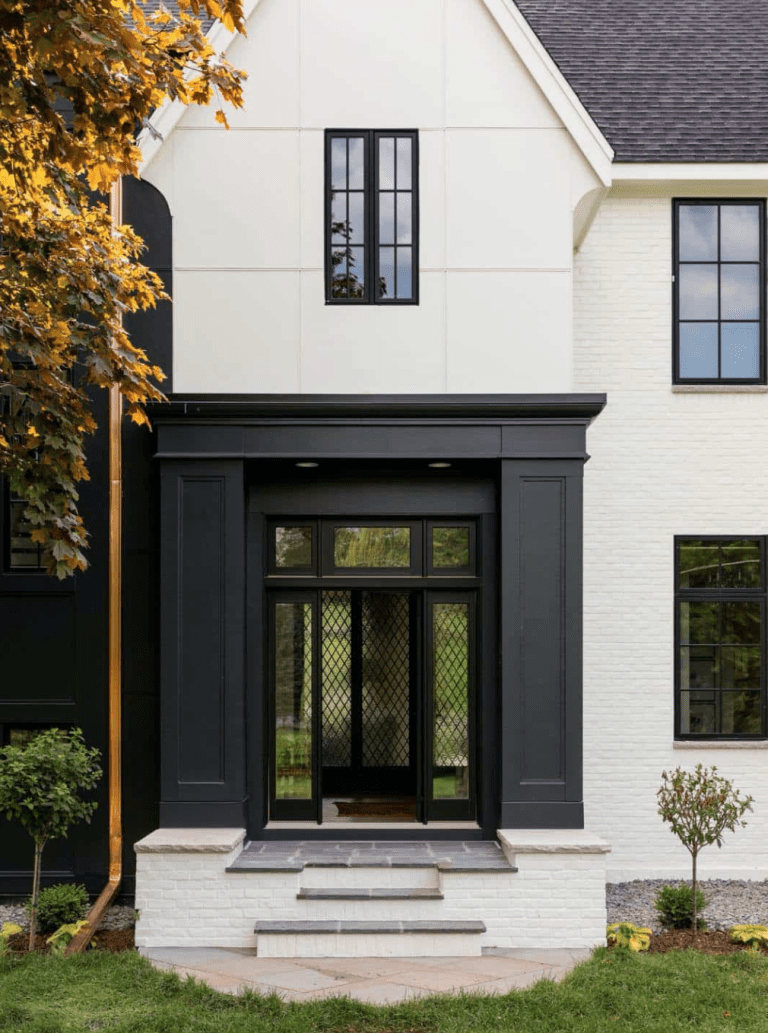 45 Modern Black Front Door Ideas (With Photos)