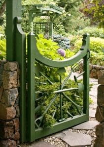 20 Gate Paint Color Ideas
