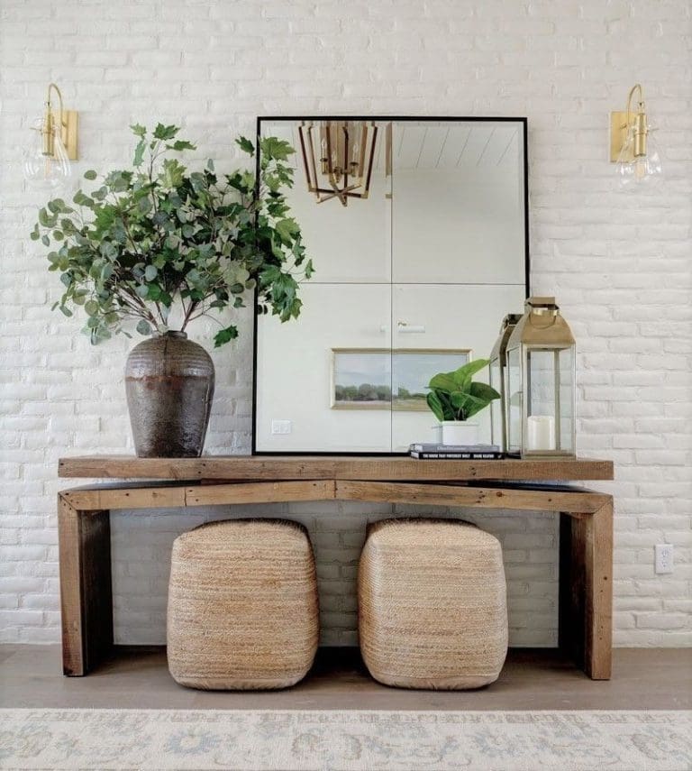 45 Modern and Elegant Entryway Table Decor Ideas