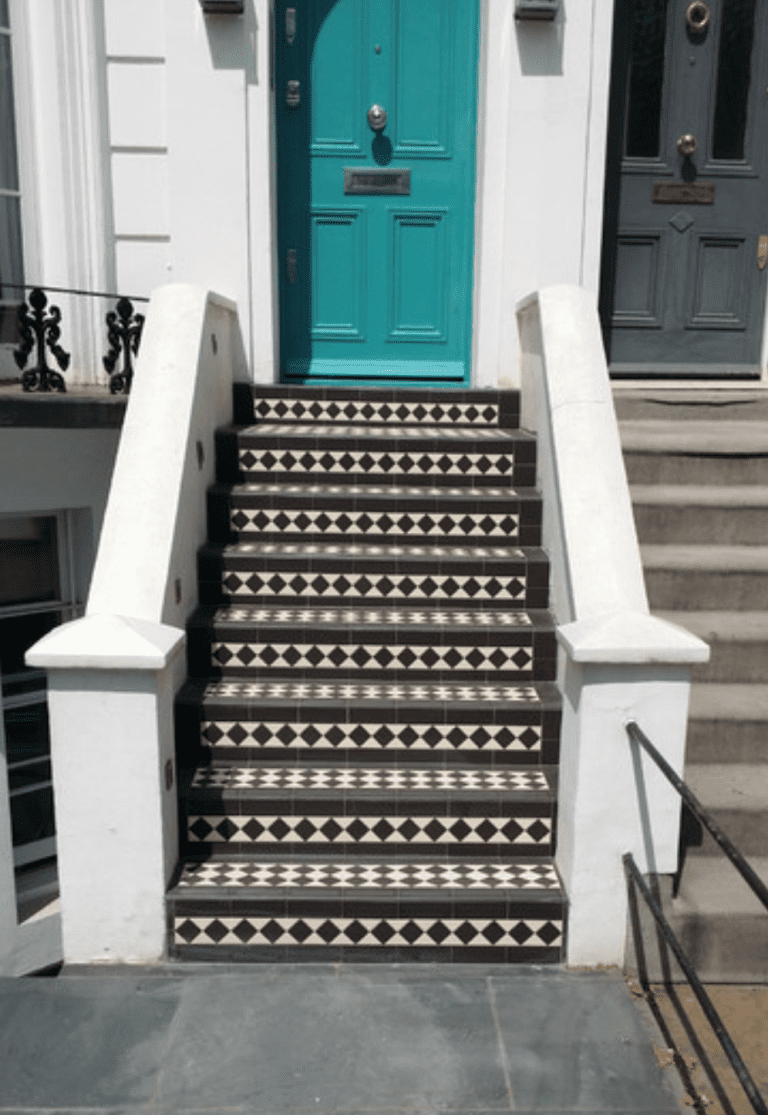 16 Most Popular Outdoor Stairs Designs (With Photos)