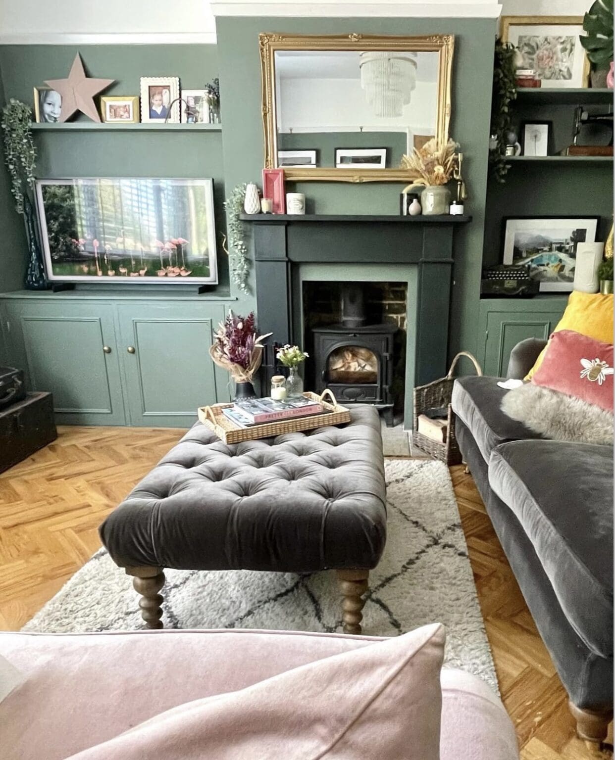 40 Best Sage Green Living Room Ideas to Inspire You