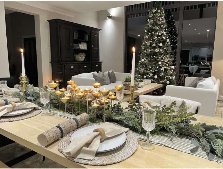 50+ Elegant Christmas Table Decor Ideas to Inspire You
