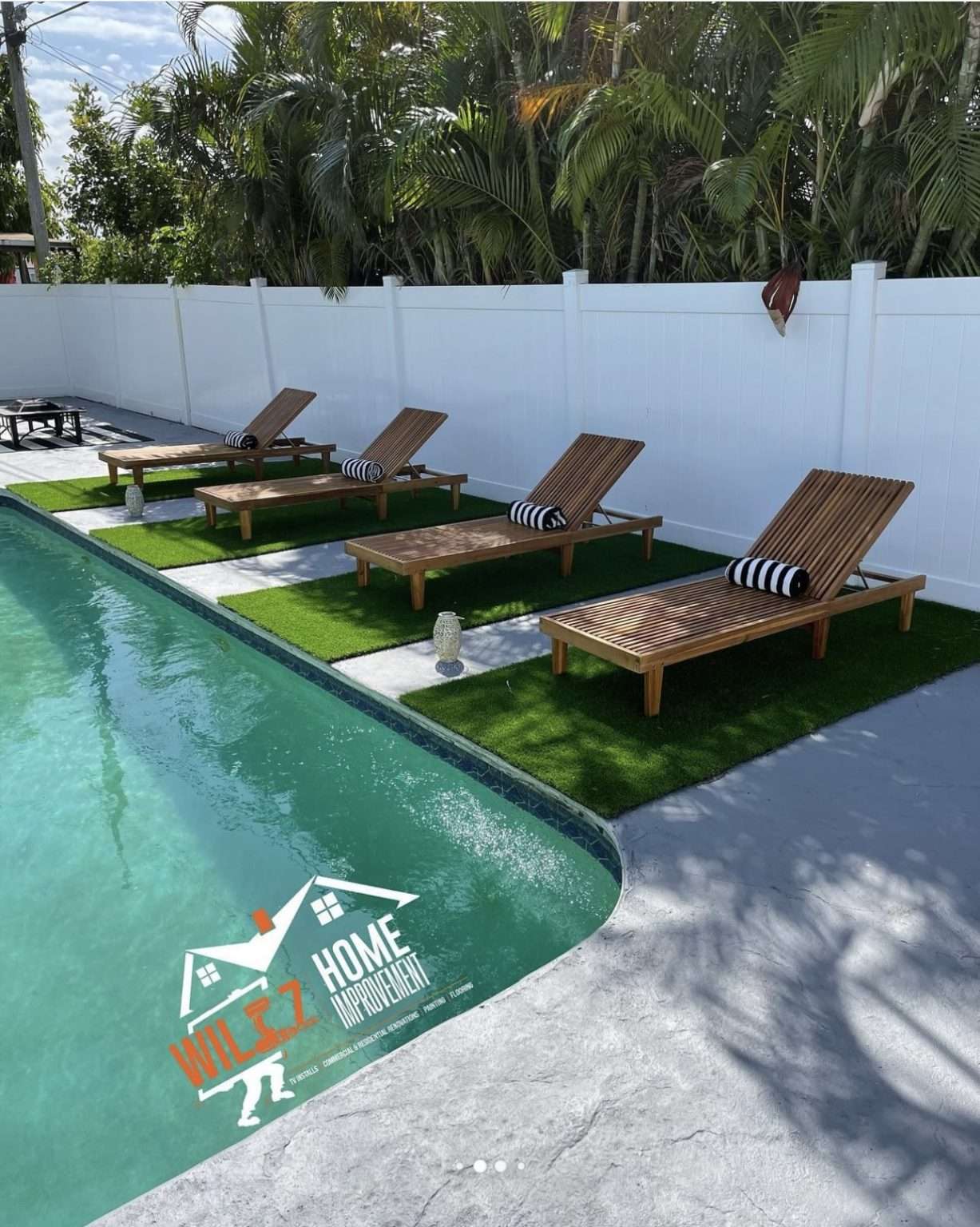 20 Best Artificial Grass Around Pool Ideas