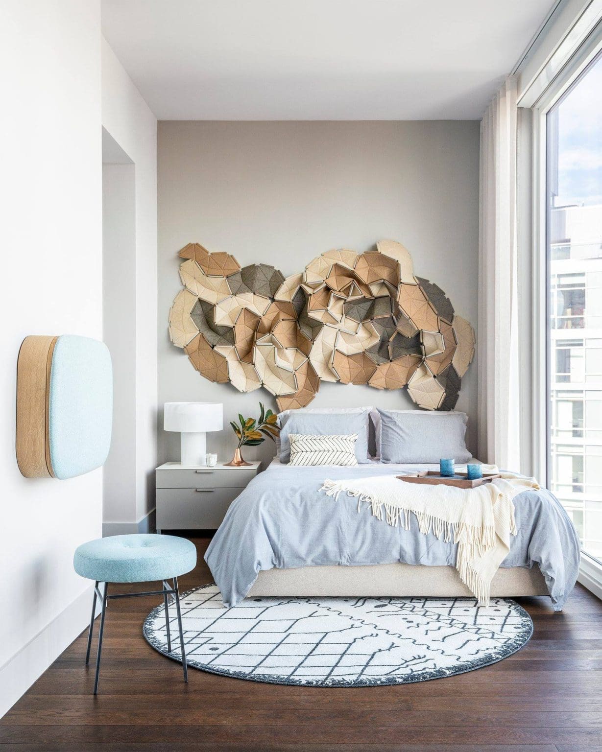 25 Stunning Bed Back Wall Design Ideas