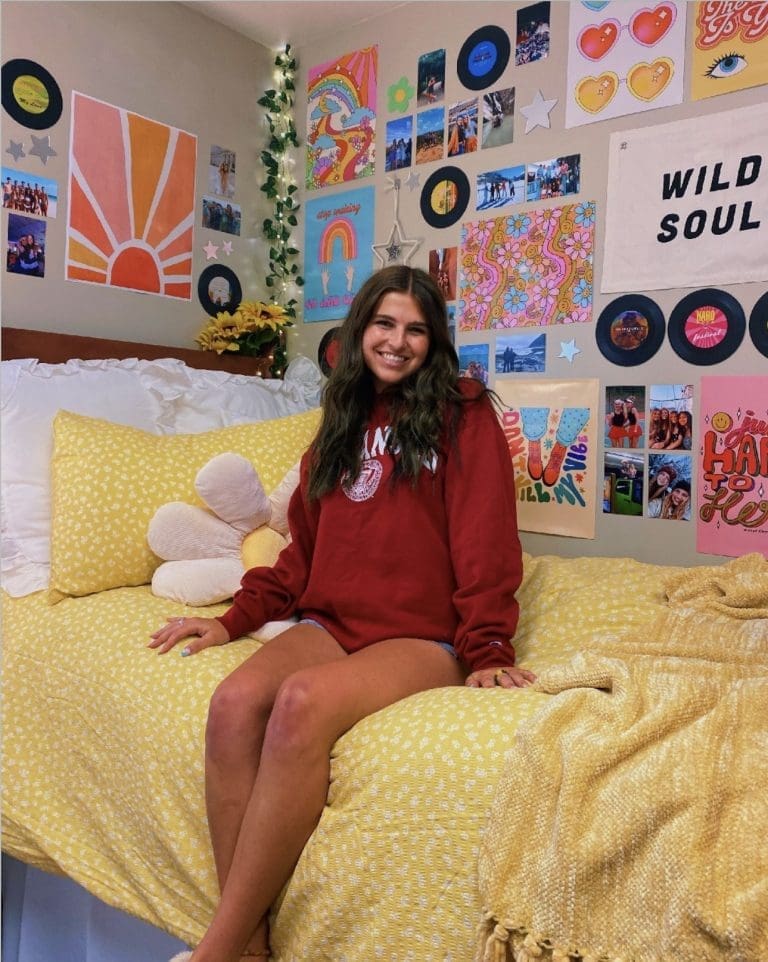 40 Insanely Cute College Dorm Room Ideas for Girls