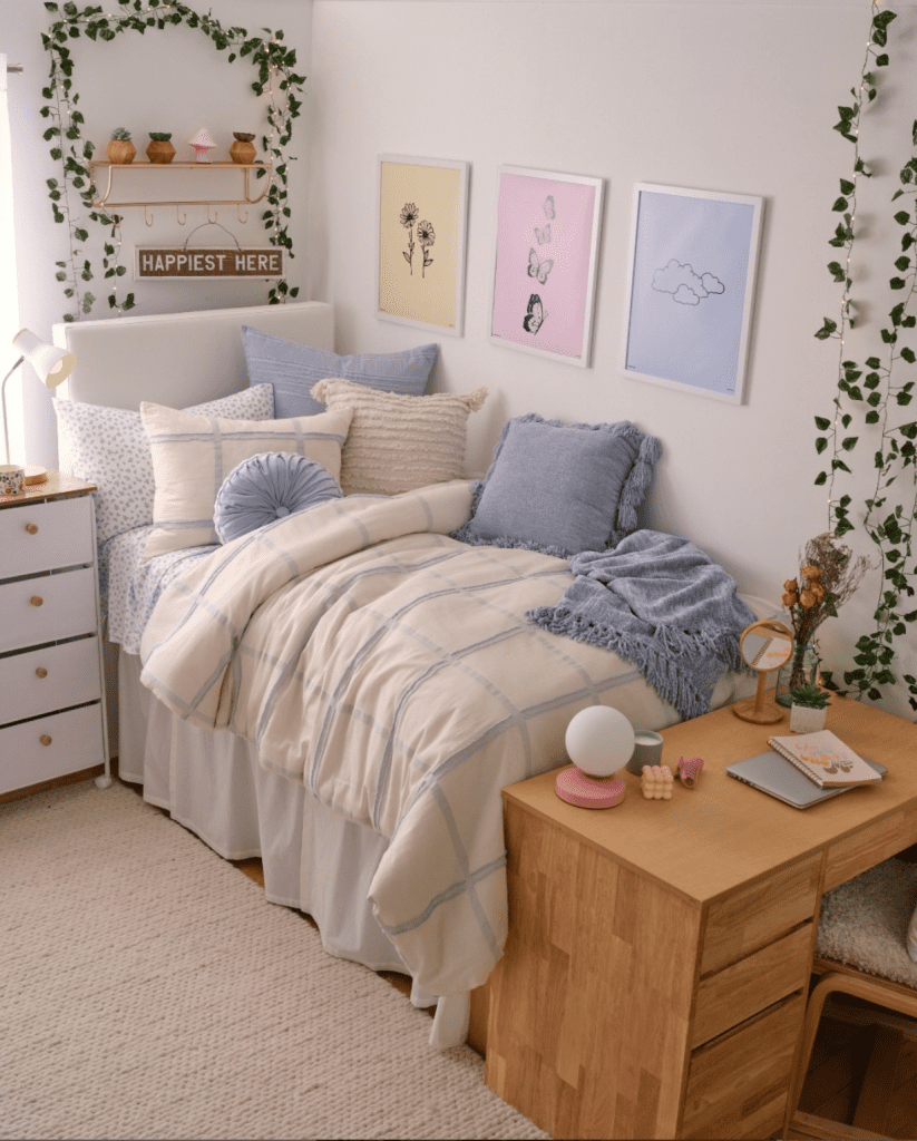 40 Insanely Cute College Dorm Room Ideas for Girls
