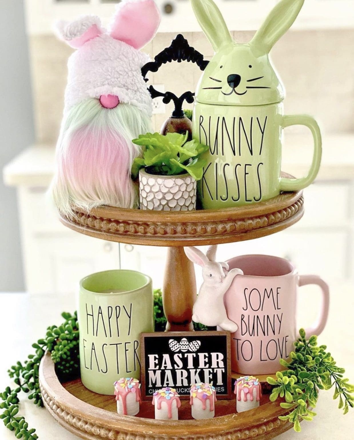 34 Best Easter Tiered Tray Decor Ideas
