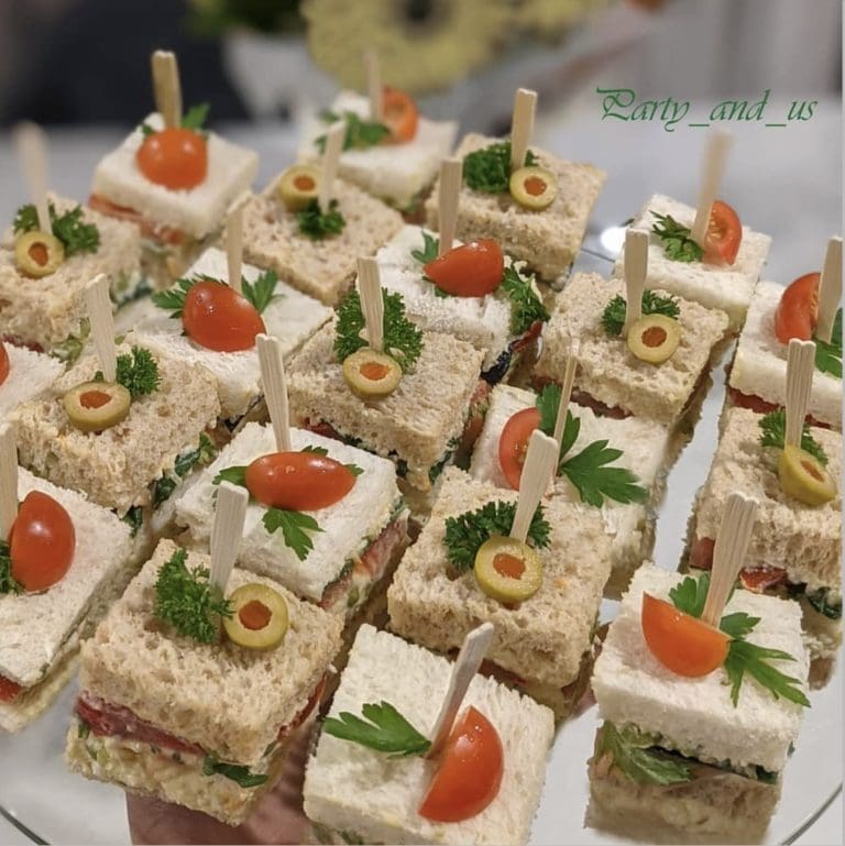 24 Best Graduation Party Food Ideas For Every Palate