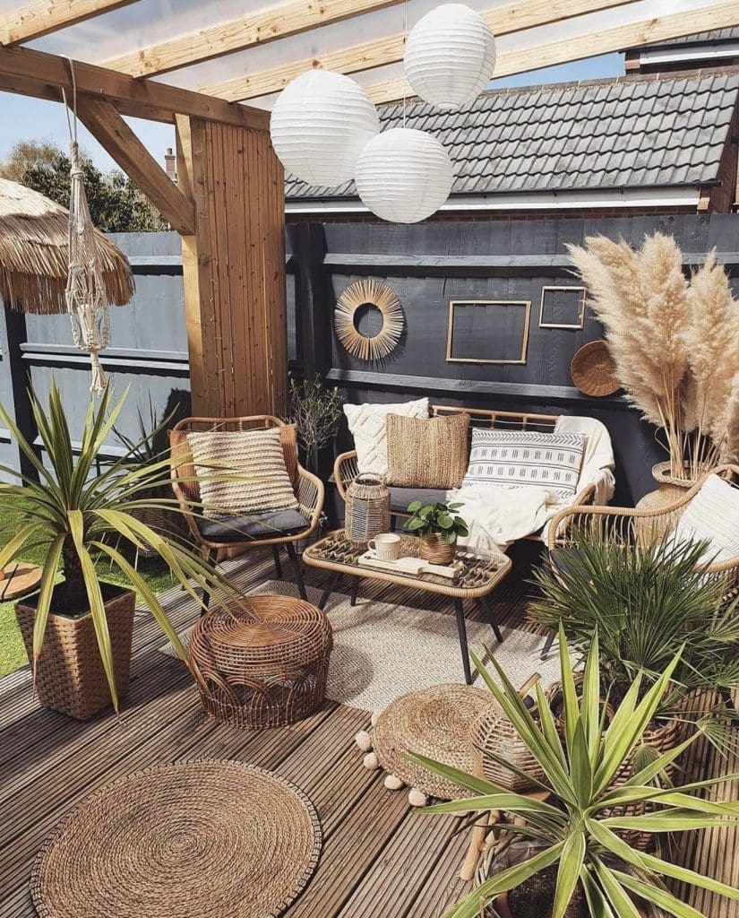24 Stunning Bohemian Backyard Ideas