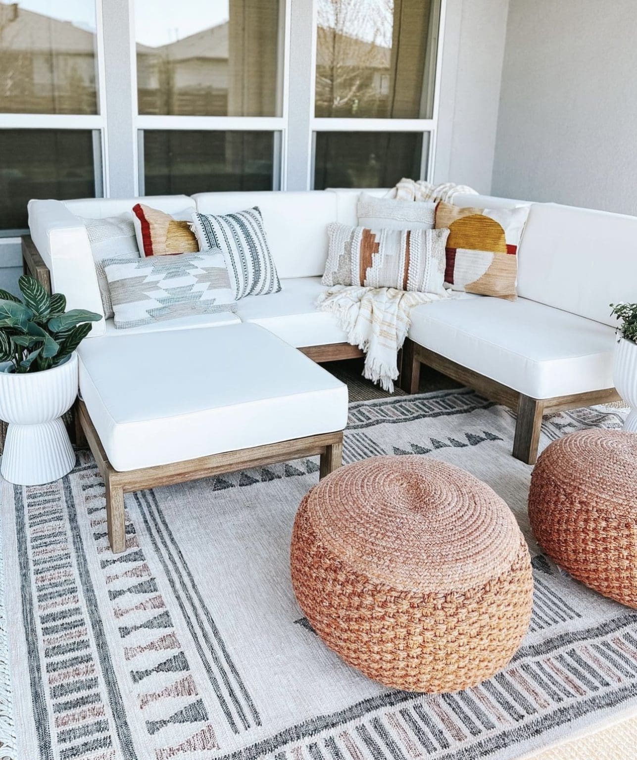 24 Stunning Bohemian Backyard Ideas