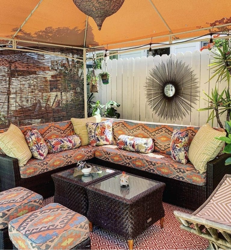 24 Stunning Bohemian Backyard Ideas