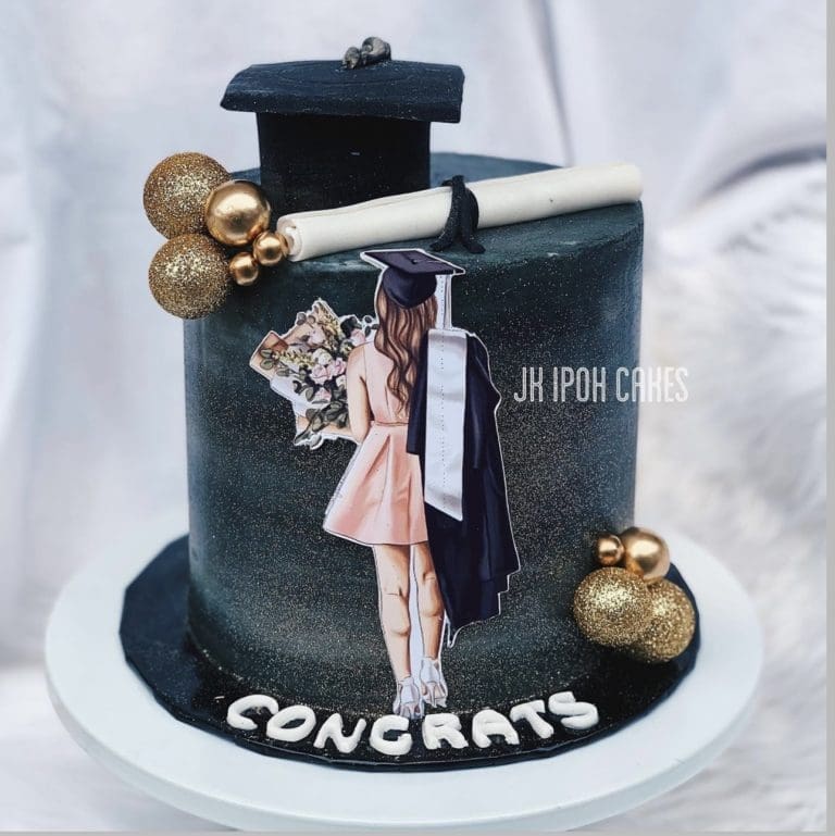 24 Best Graduation Cake Ideas for the Perfect Celebration