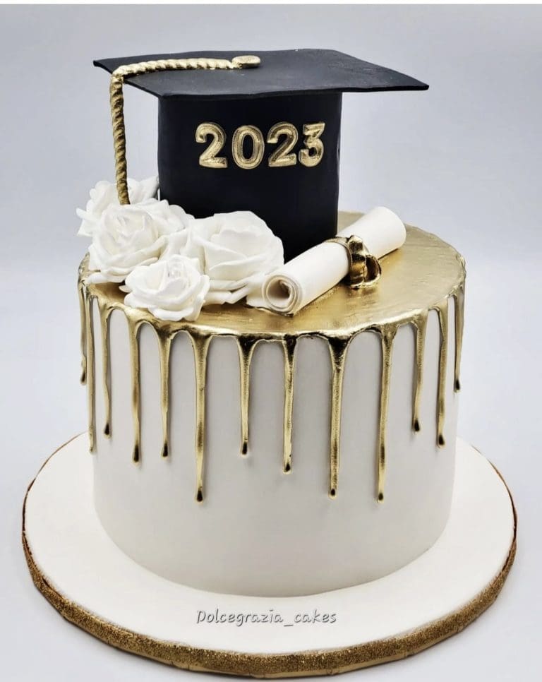 24 Best Graduation Cake Ideas for the Perfect Celebration