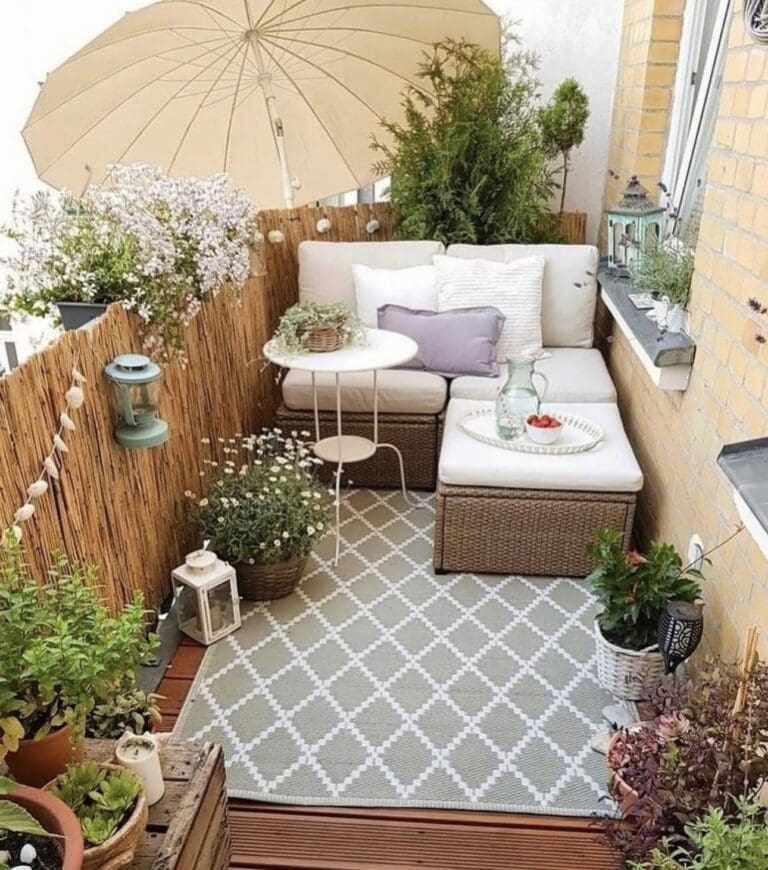 28 Small Balcony Decor Ideas That'll Blow Your Mind