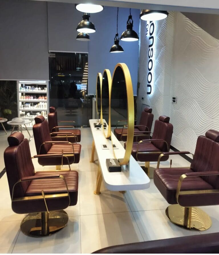 42 Stunning Low-Budget Beauty Salon Interior Design Ideas