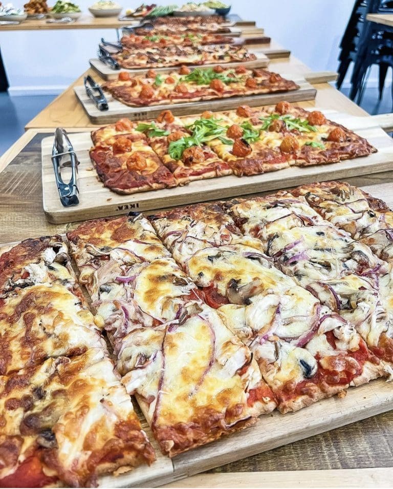 27 Easy and Delicious Pool Party Food Ideas Everyone Will Love