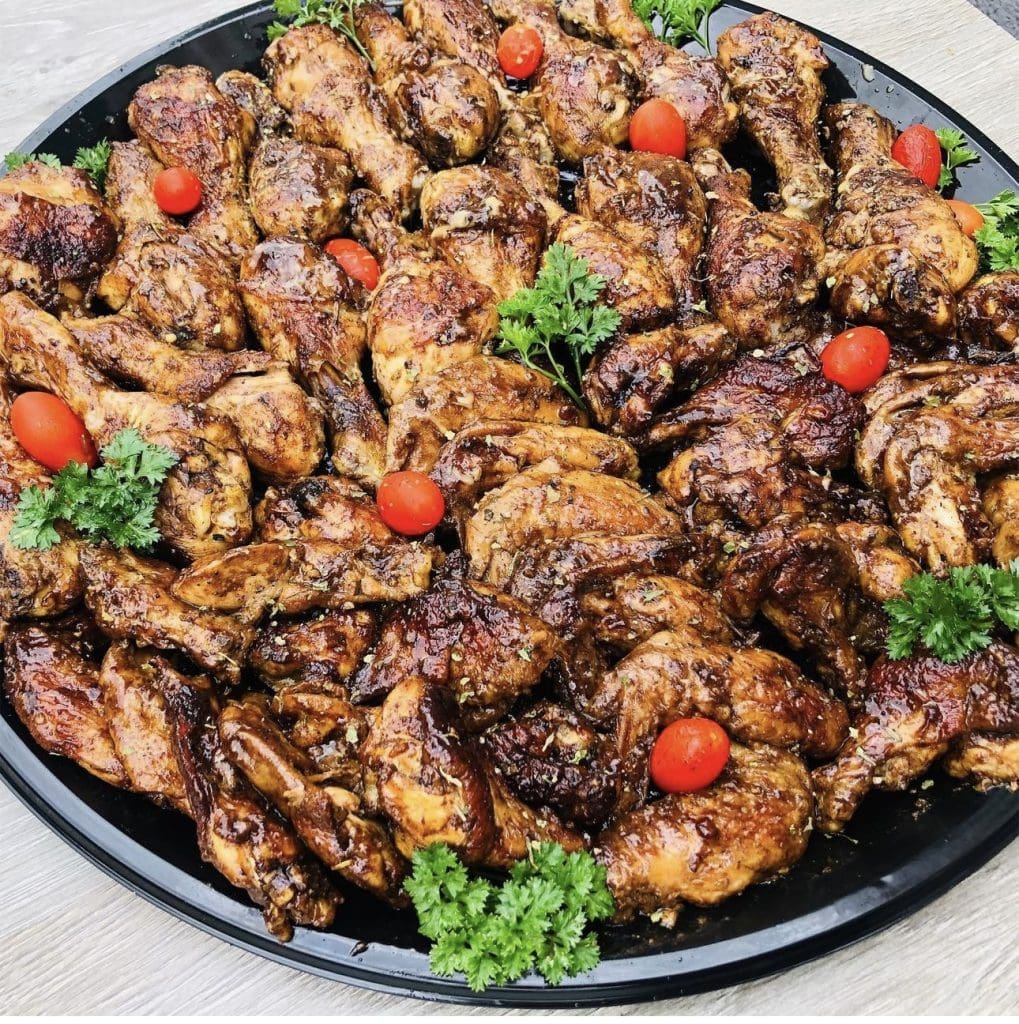 27 Easy and Delicious Pool Party Food Ideas Everyone Will Love