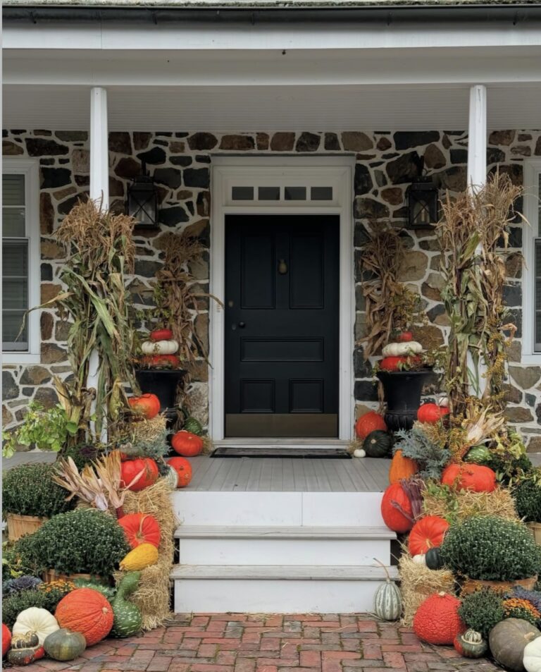 27 Best Fall Front Porch Decor Ideas to Inspire You