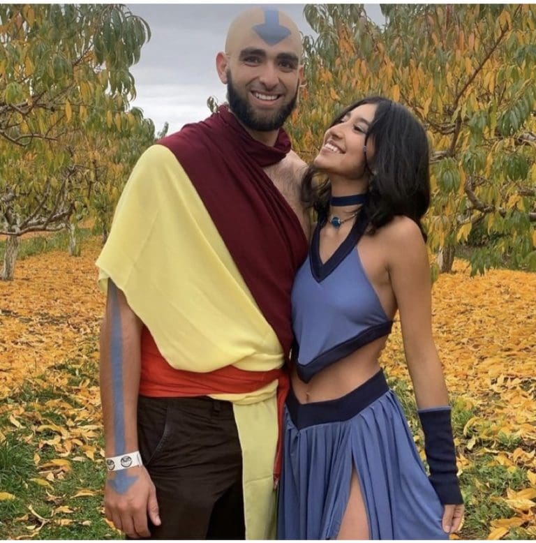 34 Creative Couple Costume Ideas That Are Sure to Impress