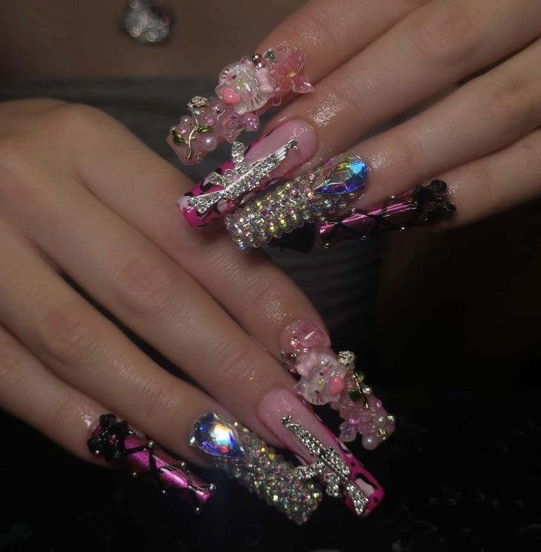 29 Y2K Nail Designs That Are Totally Fetch