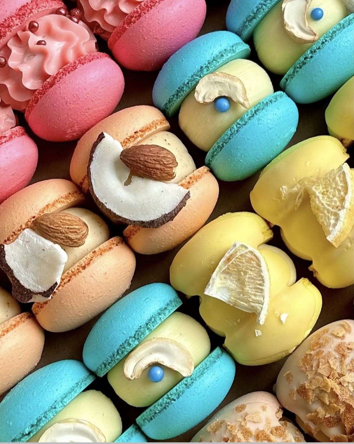 34 Mouth-Watering Party Dessert Ideas You'll Love