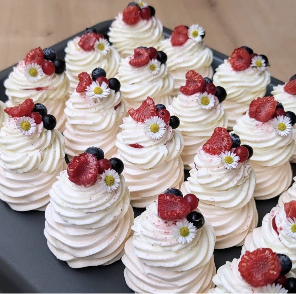 34 Mouth-Watering Party Dessert Ideas You'll Love