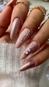 30 Neutral Christmas Nail Ideas for a Sophisticated Look
