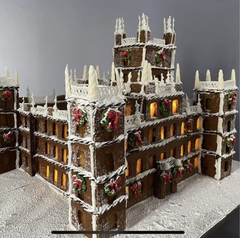 29 Creative Gingerbread House Decorating Ideas to Inspire You