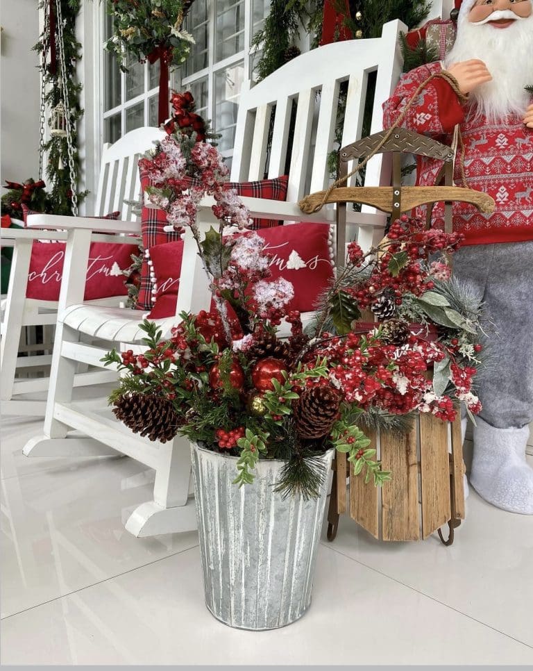 40 Farmhouse Christmas Decor Ideas for a Rustic Holiday Charm