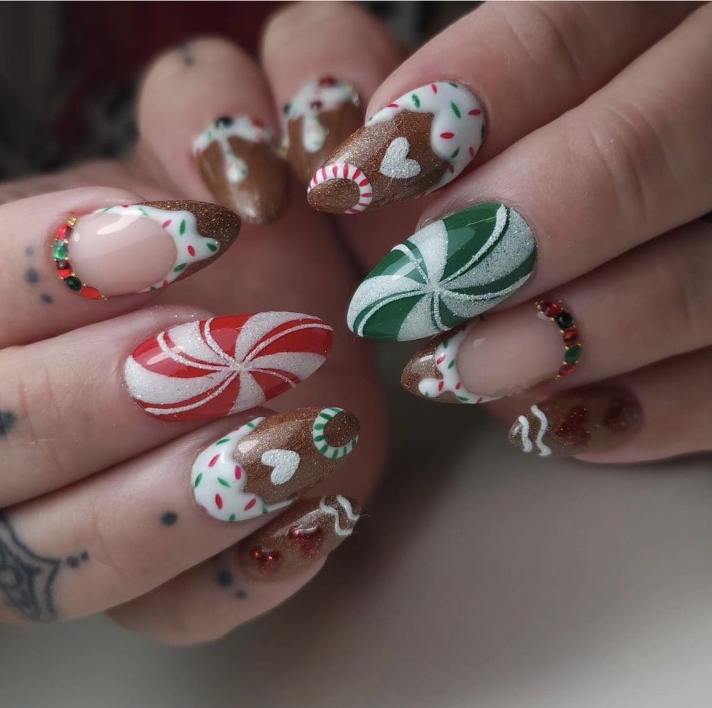 24 Gingerbread Nail Designs That Are Almost Good Enough to Eat
