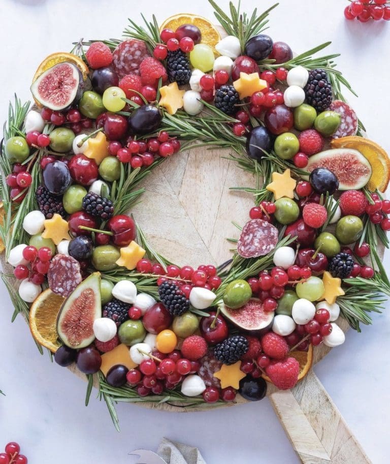 24 Best Christmas Fruit Tray Ideas You’ll Love