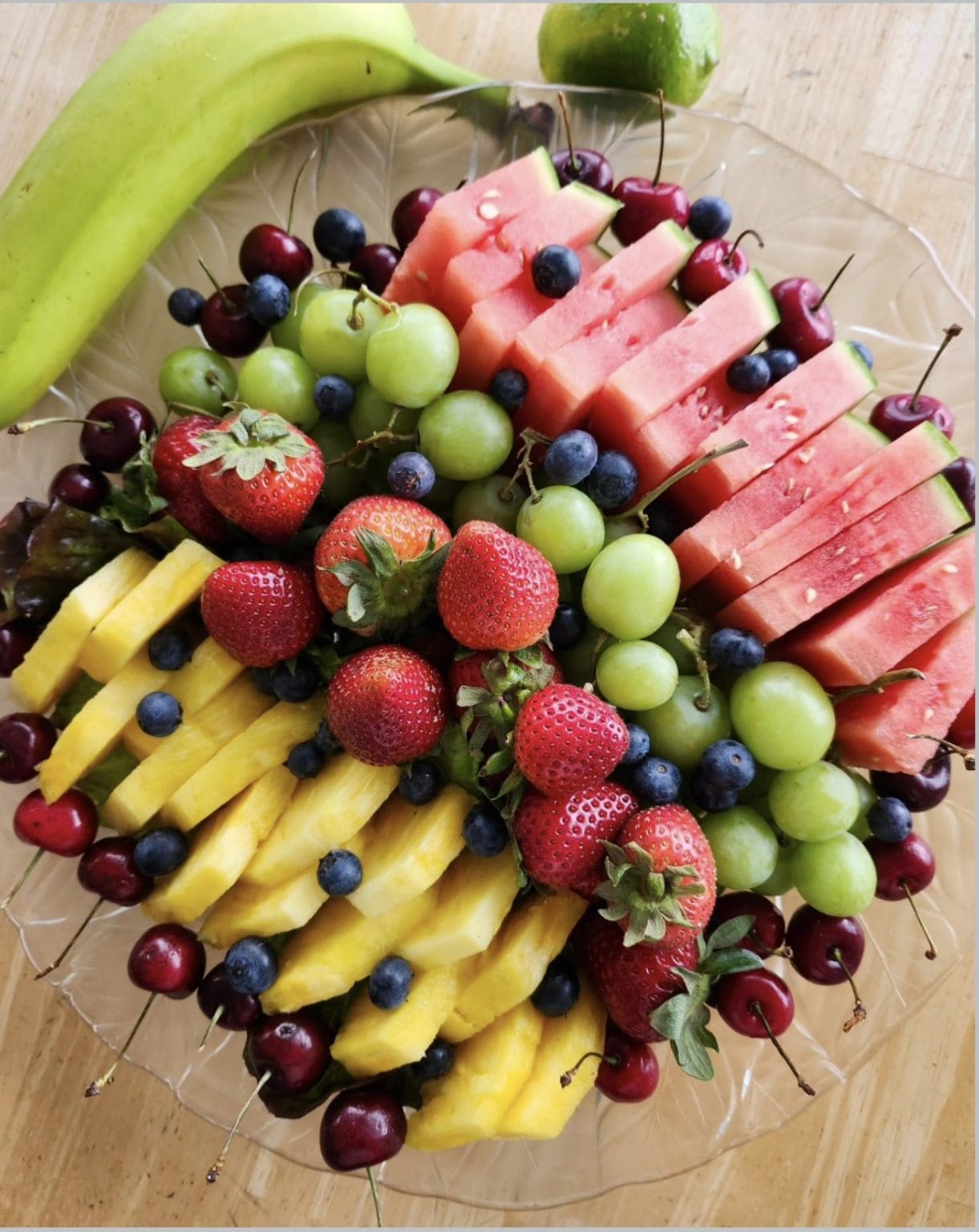 24 Best Christmas Fruit Tray Ideas You’ll Love