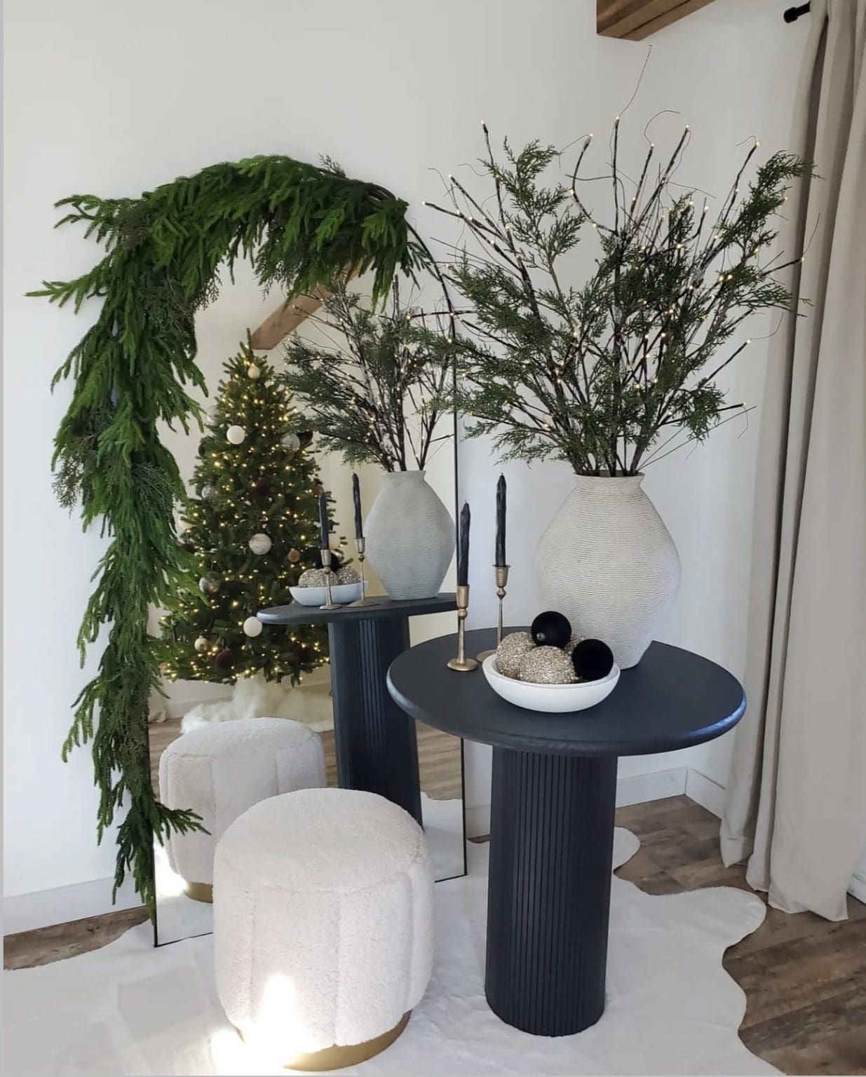 30 Neutral Christmas Decor Ideas for a Minimalist Look