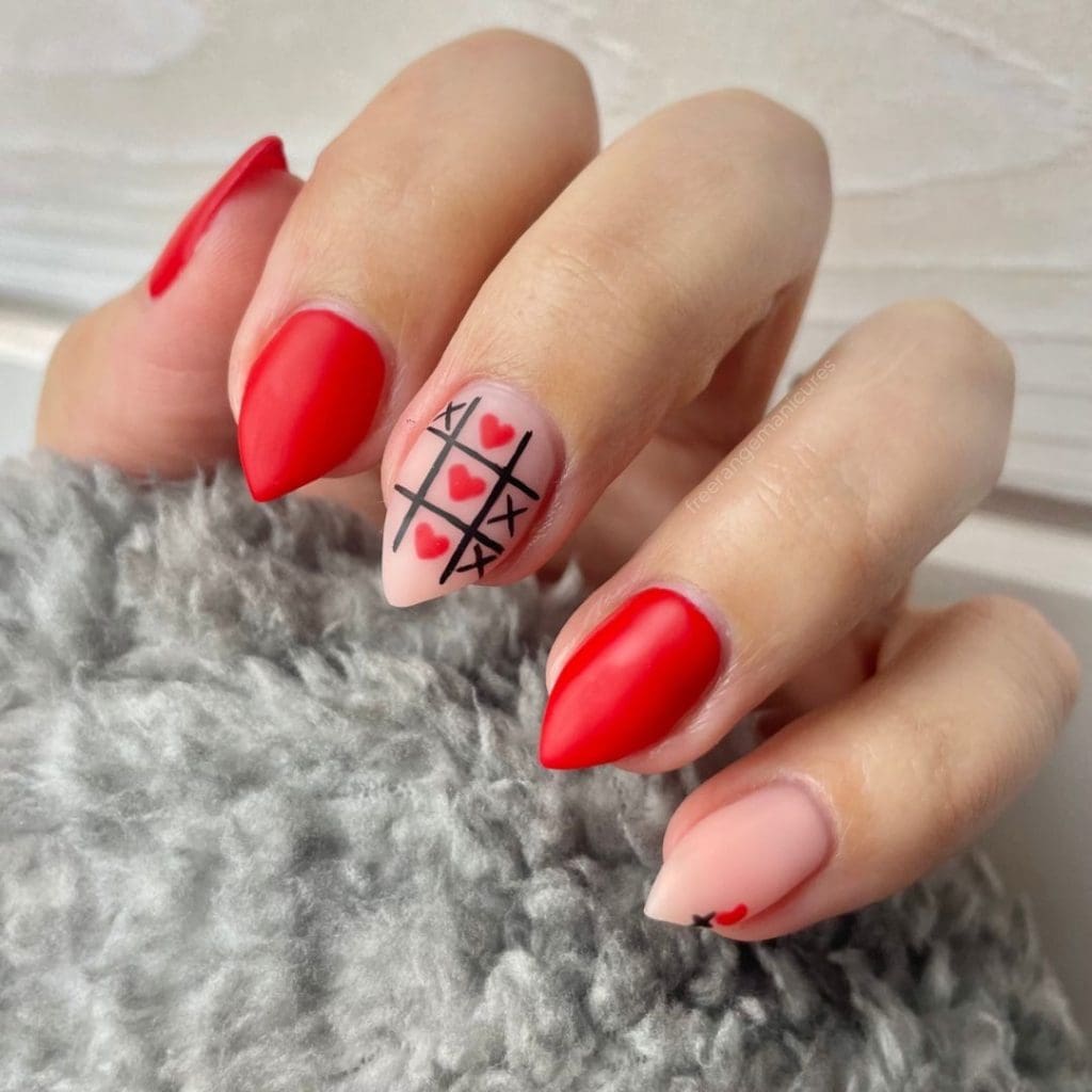 40 Short Valentine's Day Nail Ideas for Effortless Elegance