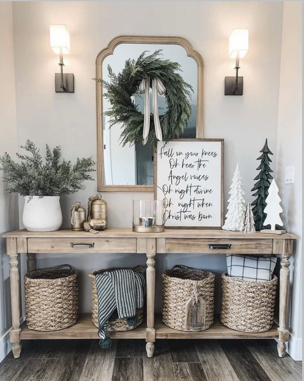 29 Winter Decor Ideas for a Warm and Inviting Home