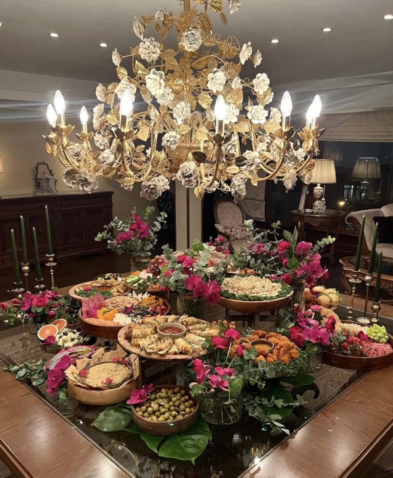 27 Stunning Party Food Table Ideas You'll Love