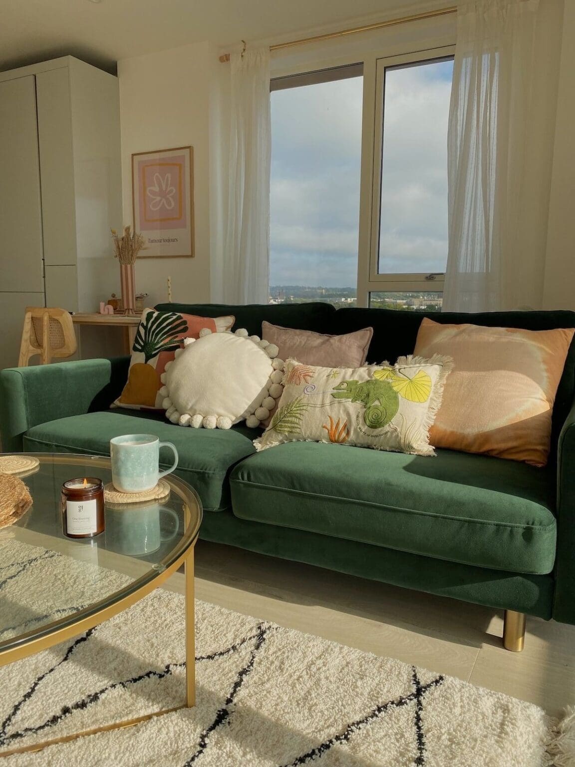 30 Stunning Green Sofa Living Room Ideas You'll Love
