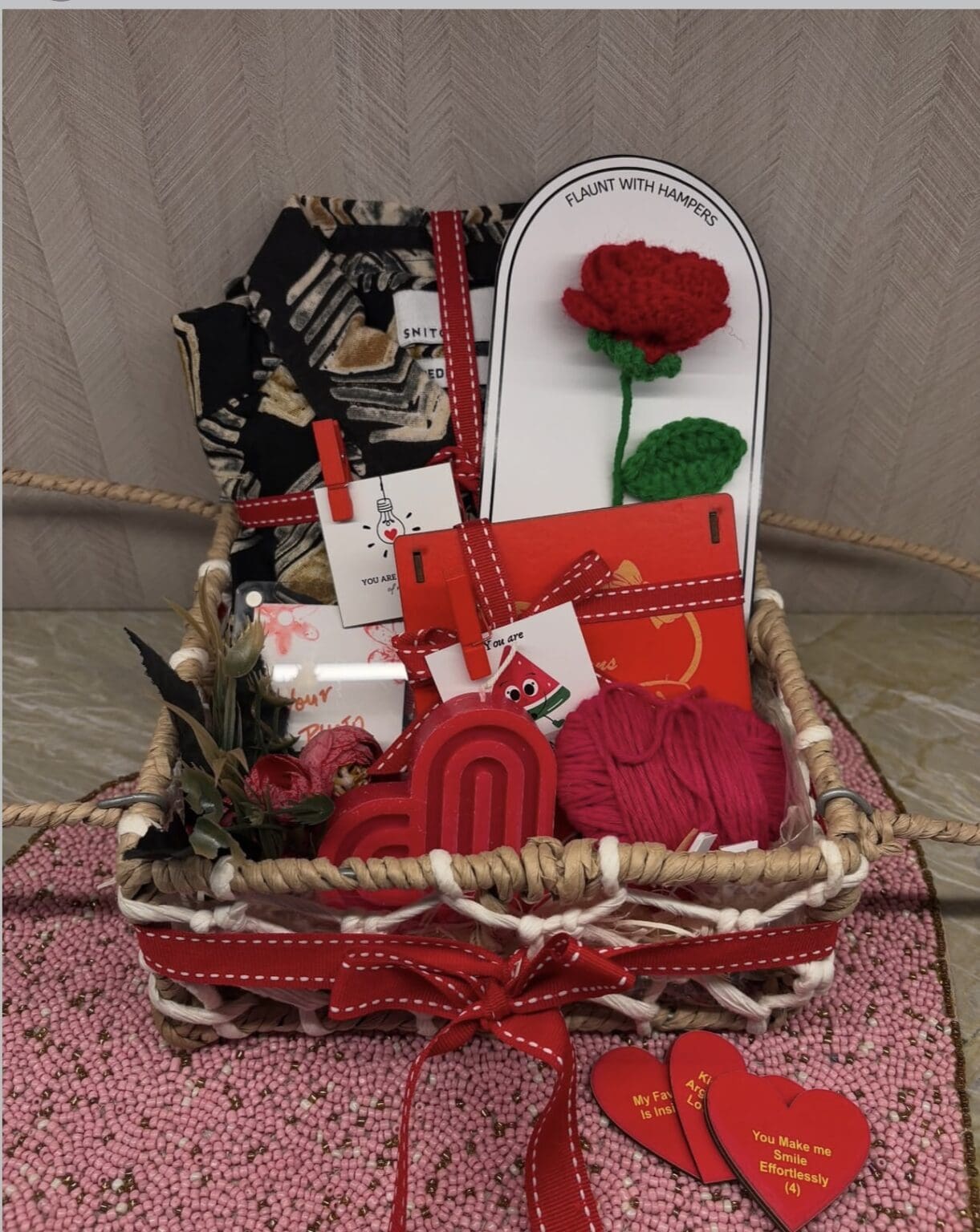 27 Insanely Cute Valentine's Day Gift Basket Ideas