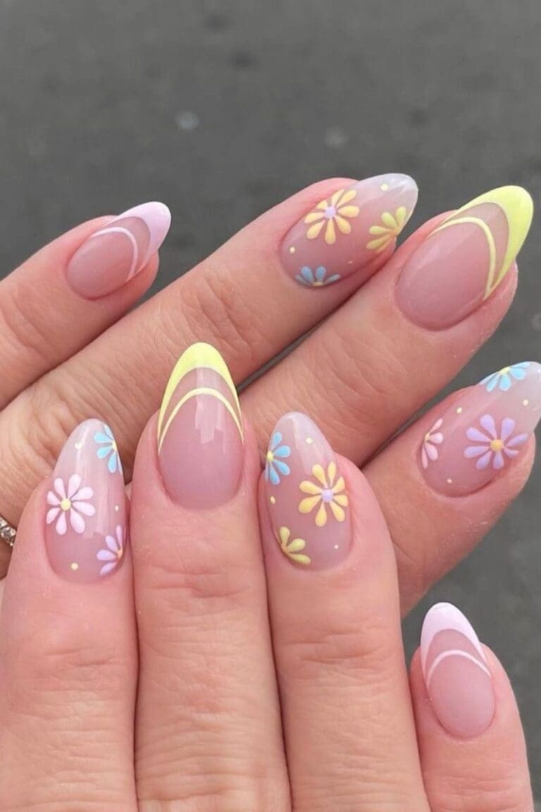 37 Neutral Spring Nail Ideas for a Minimalist Look