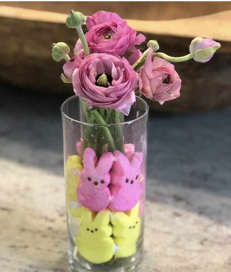 30 Beautiful DIY Easter Centerpiece Ideas You'll Adore