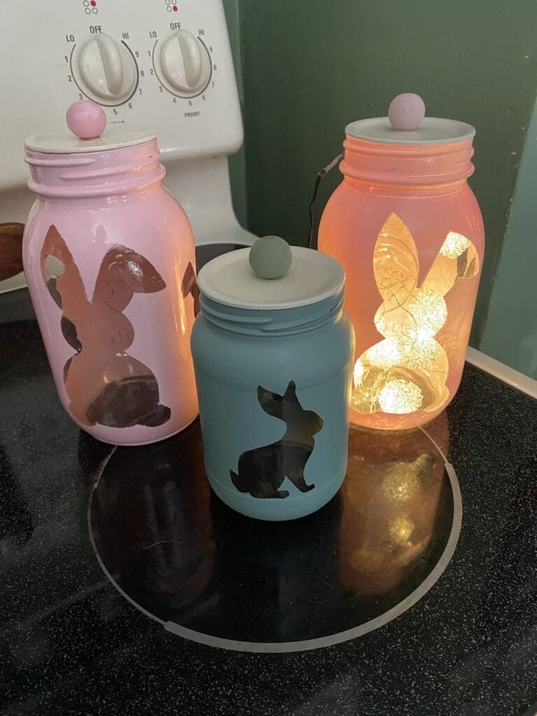 29 Super Cute DIY Easter Mason Jar Ideas You'll Love