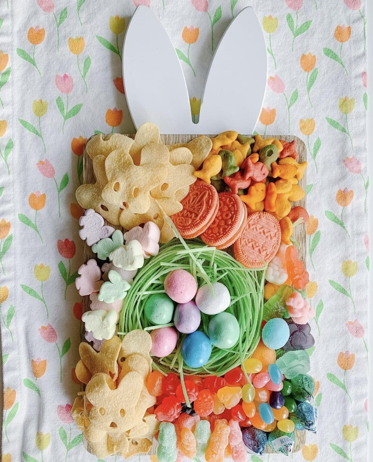 30 Cute and Fun Easter Snack Boards for Kids