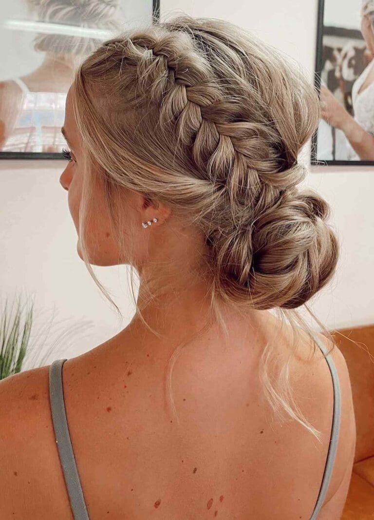 40 Insanely Cute Prom Hairstyles for Every Hair Type